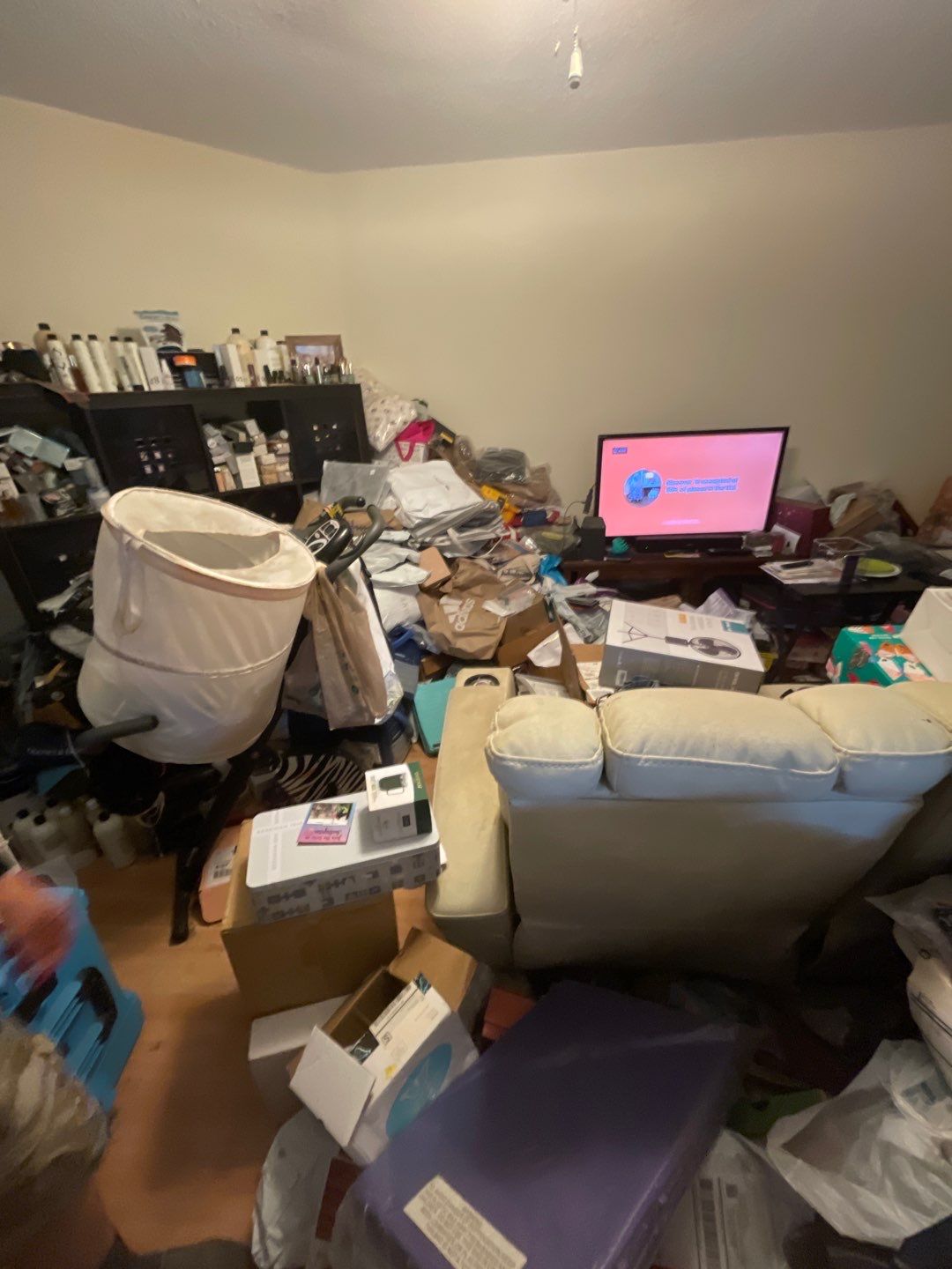 4 Effective Ways for Overcoming Hoarding: Trusted Restoration with ...